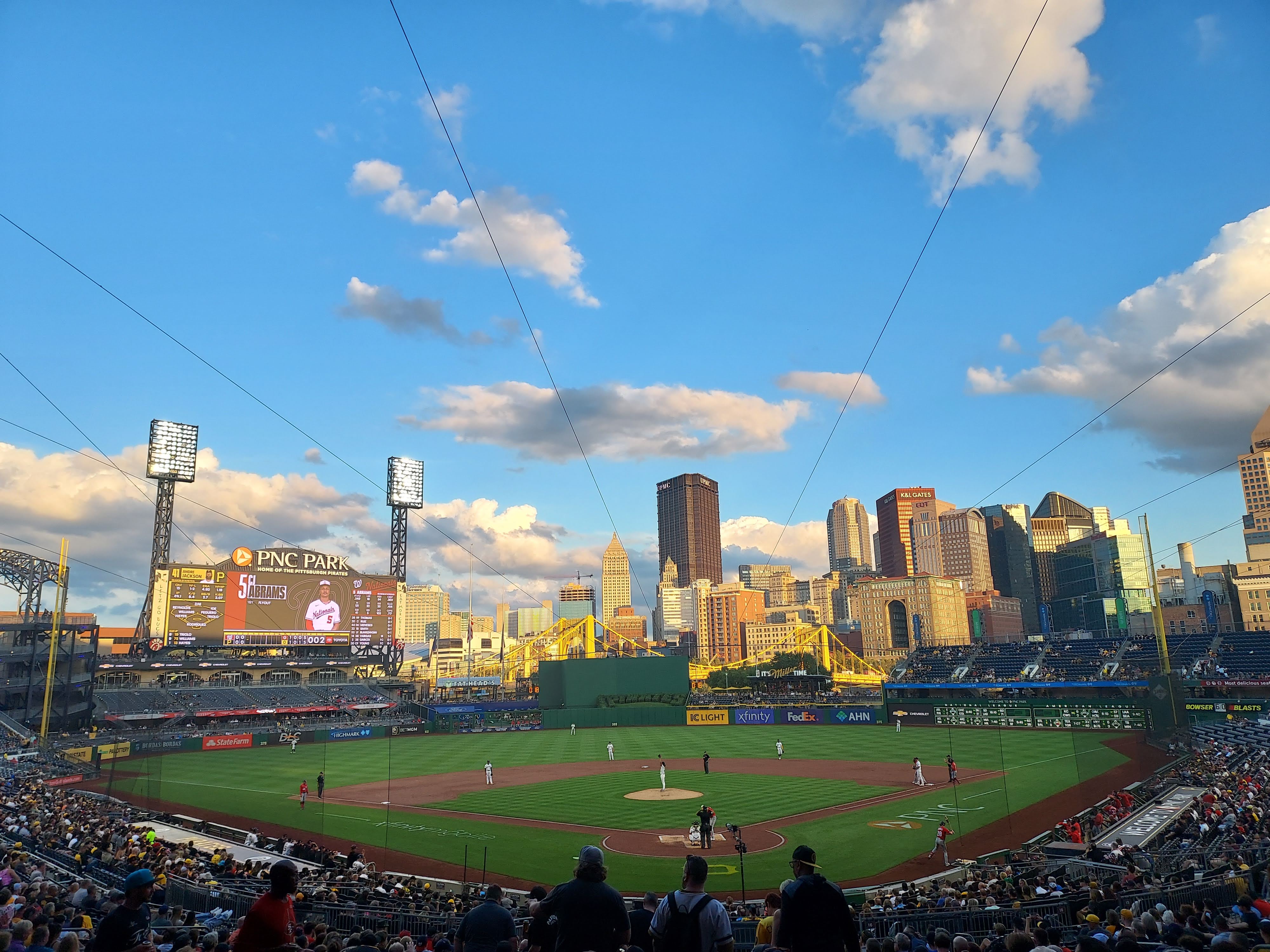 photos-wyndham-grand-hotel-pnc-park-jaydinitto
